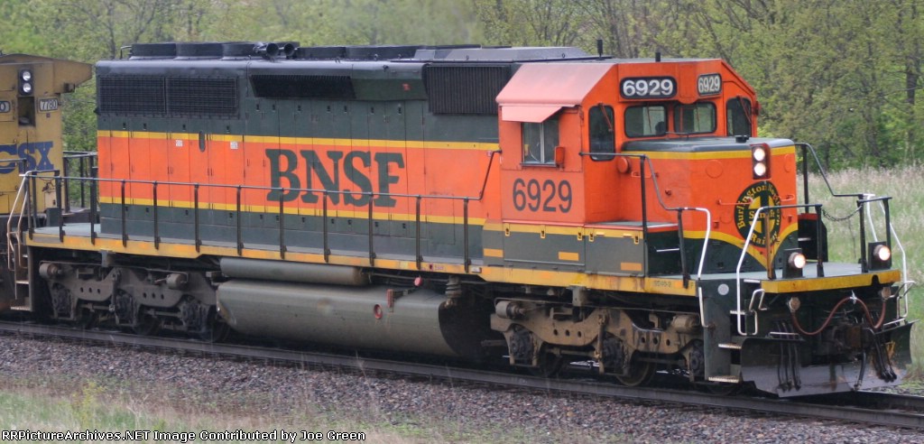 BNSF 6929